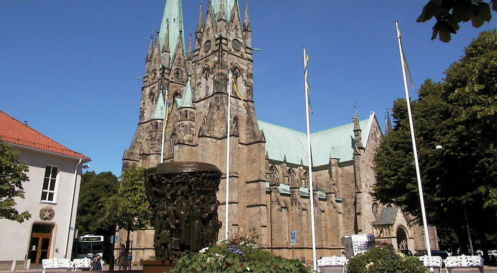 11. Ska­ra domkyrka | Platåbergens Geopark